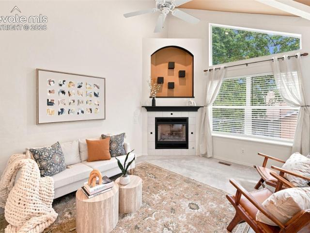 1822 Britton View