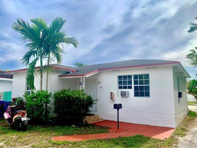1822 Cleveland St, Hollywood, FL 33020