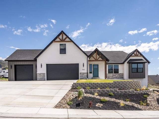 1822 E 5250 N, Enoch, UT 84721