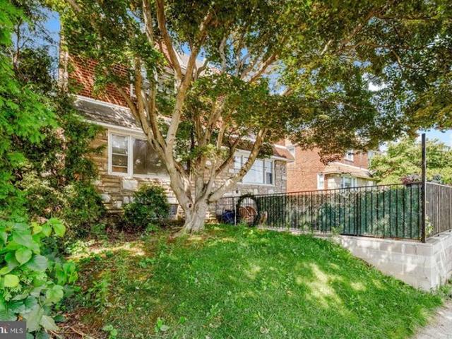 1822 Fox Chase Rd, Philadelphia, PA 19152