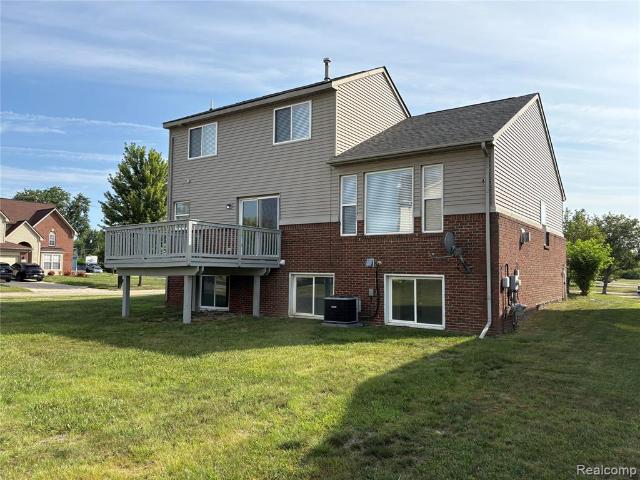 1822 Golfview Lane