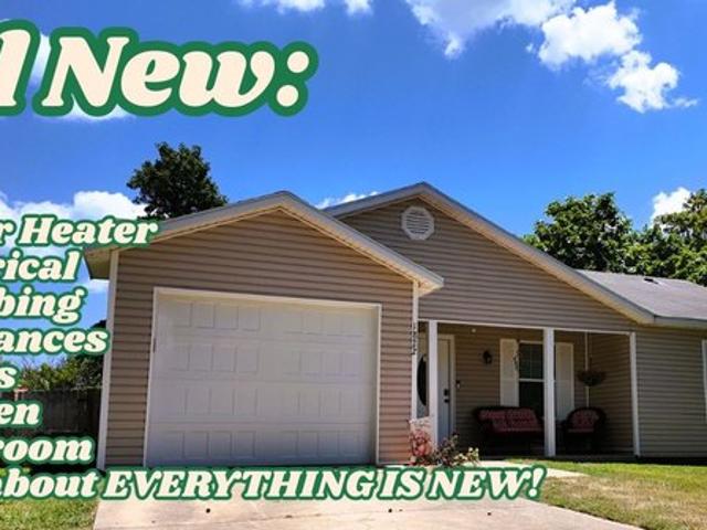 1822 Rosewood Ln, Elkins, AR 72727
