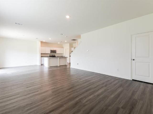 1822 Sandlin Drive