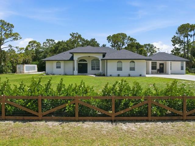 1822 th St N, The Acreage, FL 33470