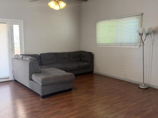 1822 Tramway Terrace Loop NE