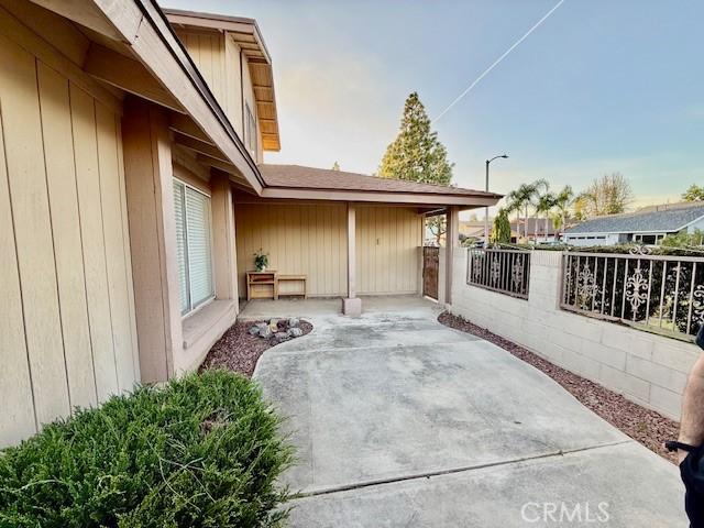 1822 W Moore