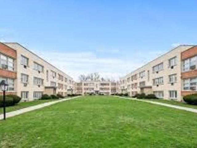1822 1838 W 107th St 2 Bedroom Apartment for Rent at 1822 W 107th St, Chicago, IL 60643 Beverly