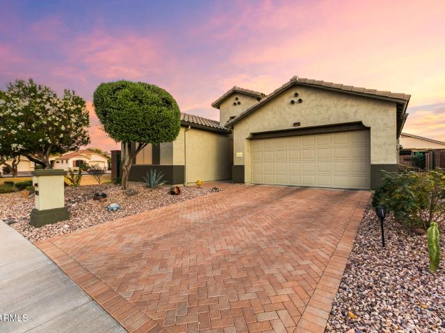 18233 W Addie Ln, Surprise, AZ 85374 | MLS #7001 | Compass