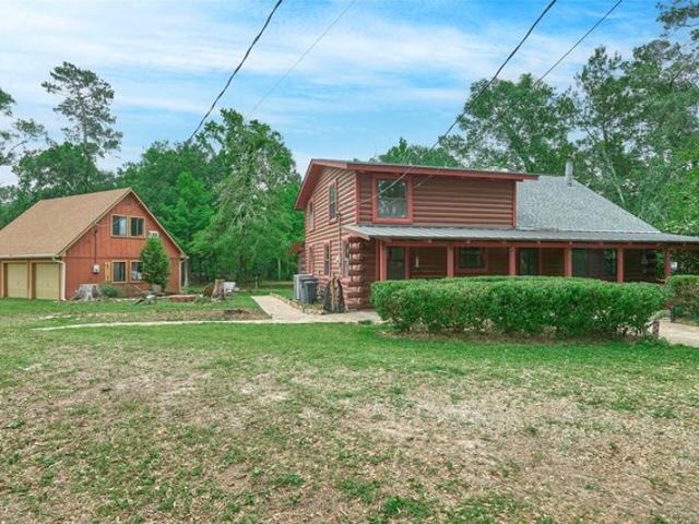 18233 Country Place Dr, Conroe, TX 77302