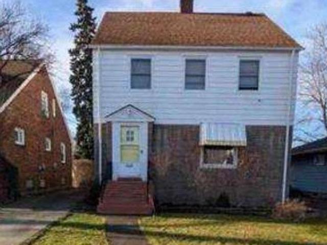 18232 Neff Rd, Cleveland, OH 44119