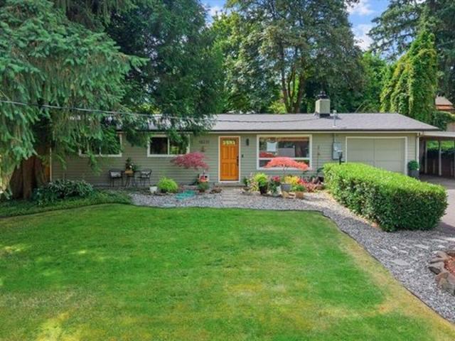 18237 SE 135th St, Renton, WA 98059