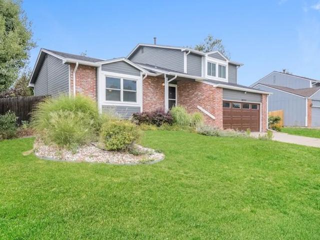 18234 E Berry Dr, Centennial, CO 80015