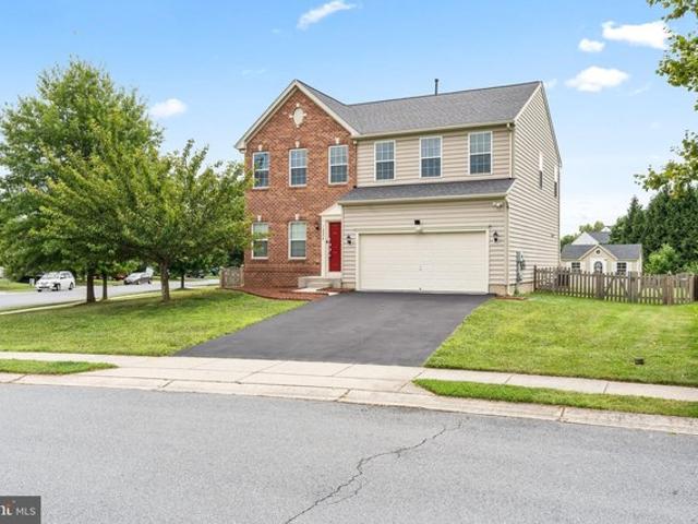 18238 Prestwick Dr, Hagerstown, MD 21740
