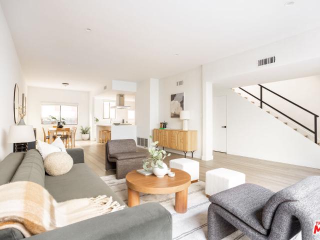 1823 N Fuller Ave, Unit 2, Los Angeles, CA 90046 | MLS #26665 | Compass