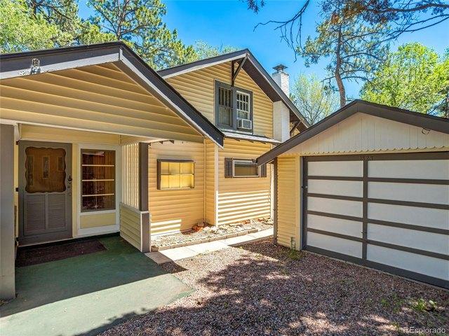 1823 Cheyenne Blvd, Colorado Springs, CO 80906