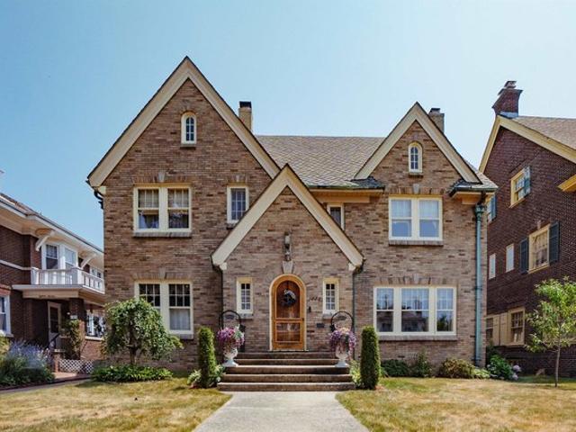 1823 College Ave, Racine, WI 53403