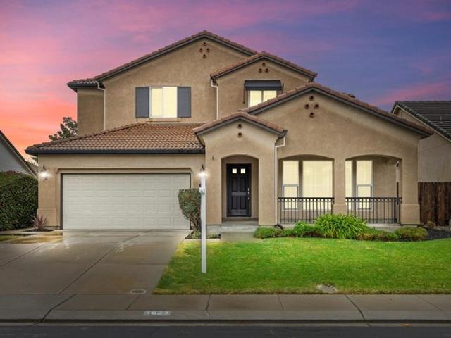 1823 Piedmont Dr, Manteca, CA 95336