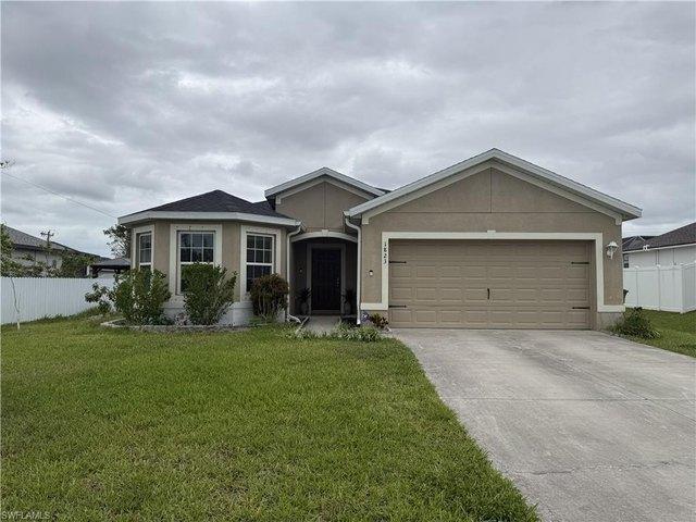 1823 SW 16th Ter, Cape Coral, FL 33991