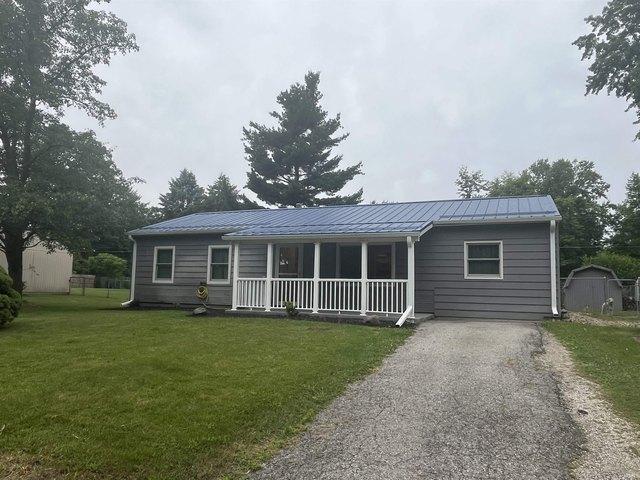 1823 Sharon St, Warsaw, IN 46580
