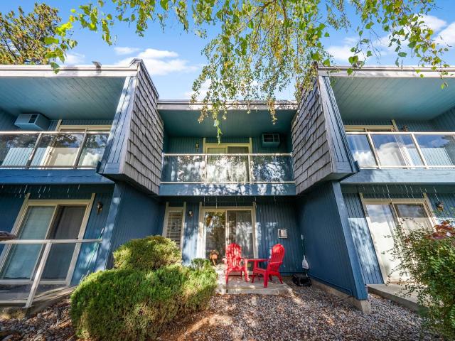 1823 W Northridge Ct, Unit 3, Spokane, WA 99208 | MLS #202526 | Compass