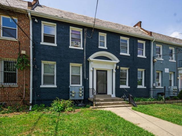 182 36th Street NE Unit# 2, Washington, US, DC