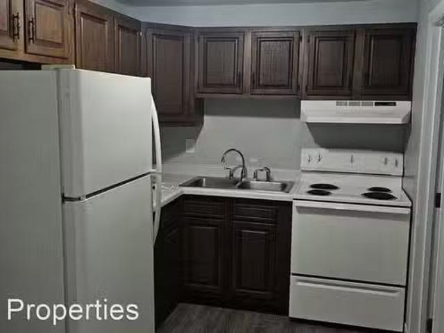 182 Cony Street, Apt 6 182 Cony Street