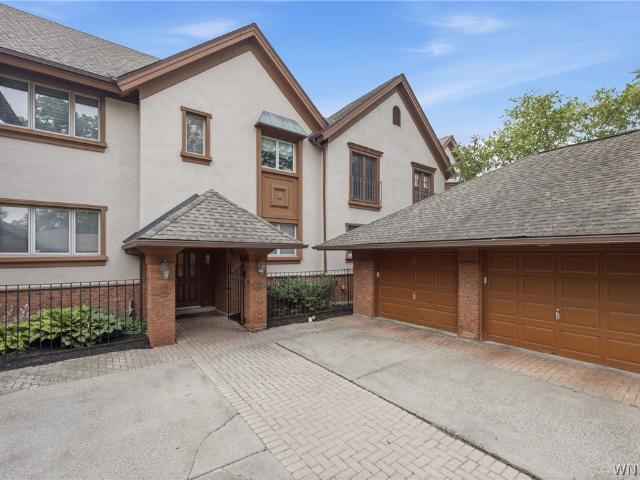 182 Castlebrooke Lane