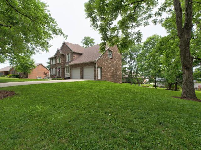 182 Chardonnay Court