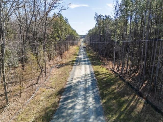 182 Chetango Mountain Rd, Chapel Hill, NC 27516