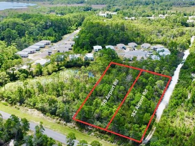 182 Airport Rd, Carrabelle, FL 32322