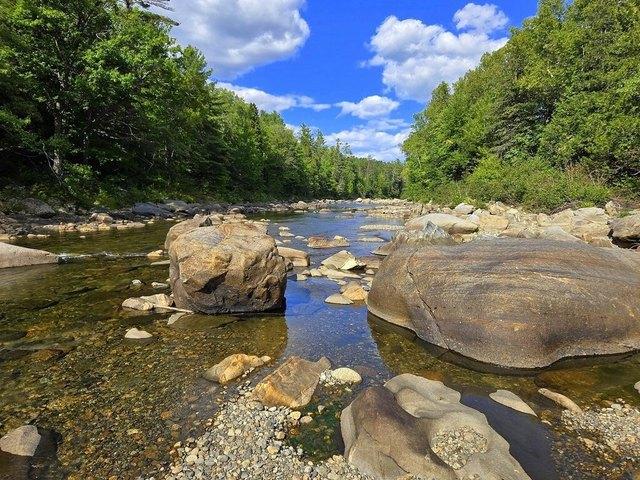 182 Airport Rd, Phillips, ME 04966
