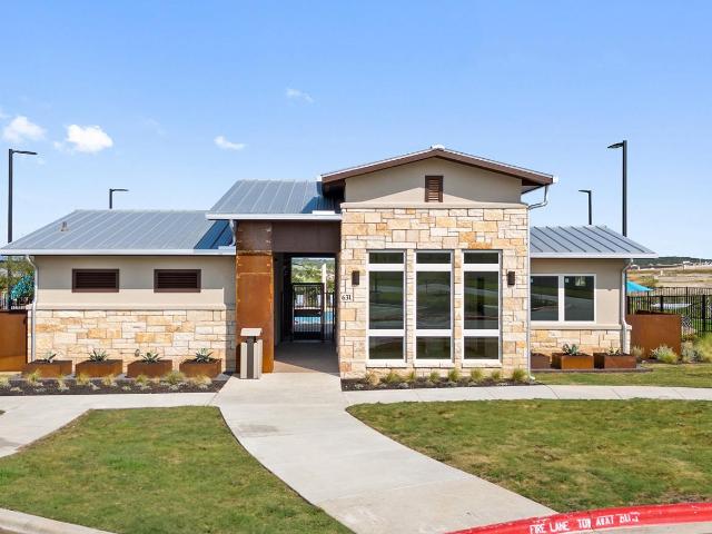 182 Gilmer Ln