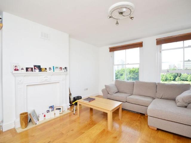 182 Grove Road, London E3 2 bed flat to rent £2,300 pcm £531 pw