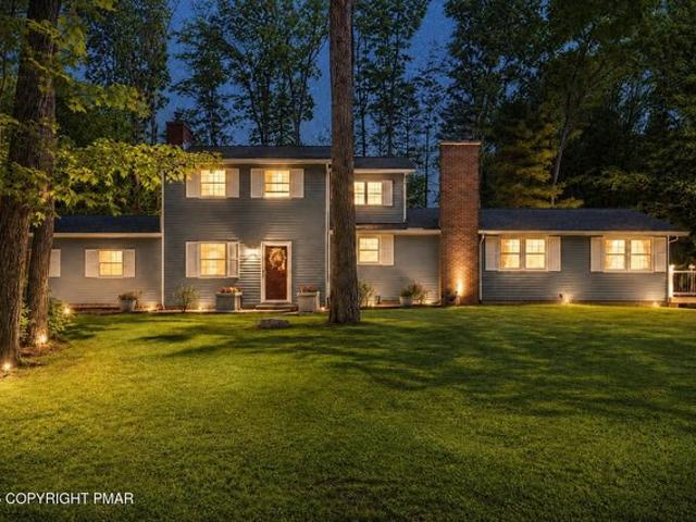 182 El Do Lake Dr, Kunkletown, PA 18058