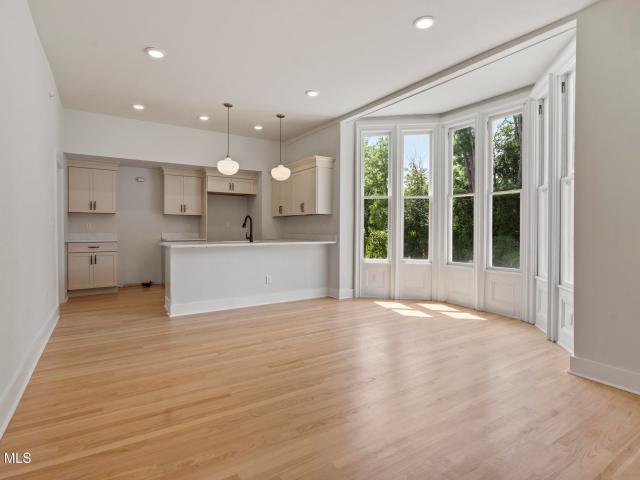 182 Excelsior Avenue 1 #