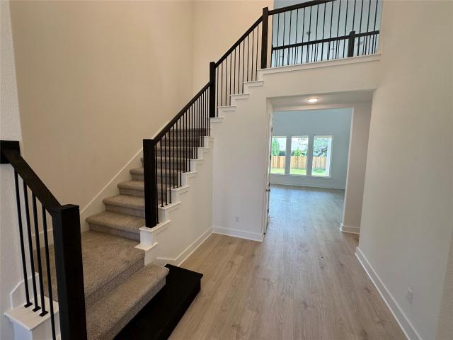 182 Five Mile Creek Way