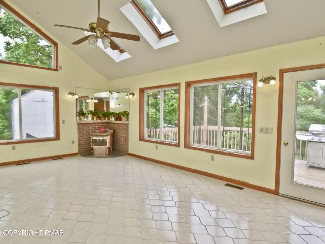 182 Frantz Road