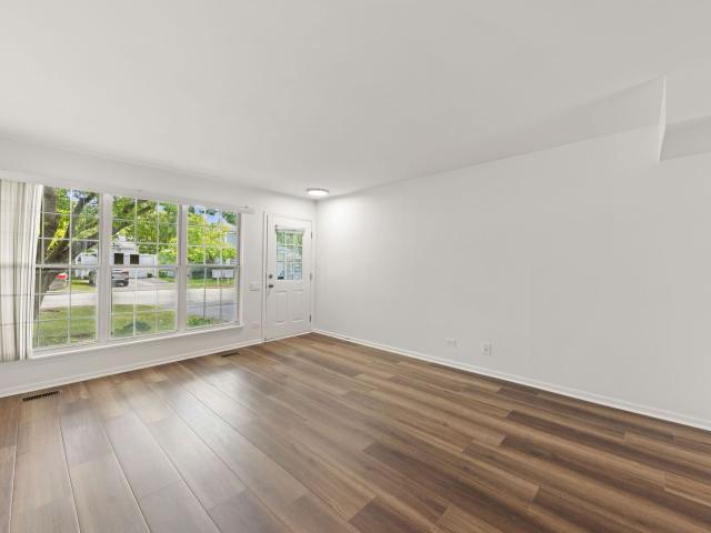182 Half Moon Circle