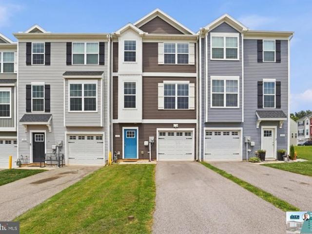 182 Hudson Blvd, Red Lion, PA 17356