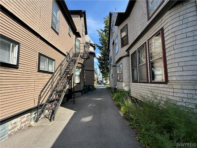 182 Lancaster Avenue # 2