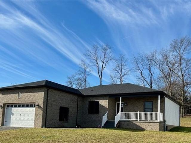 182 Murray Hill Rd, Tarentum, PA 15084