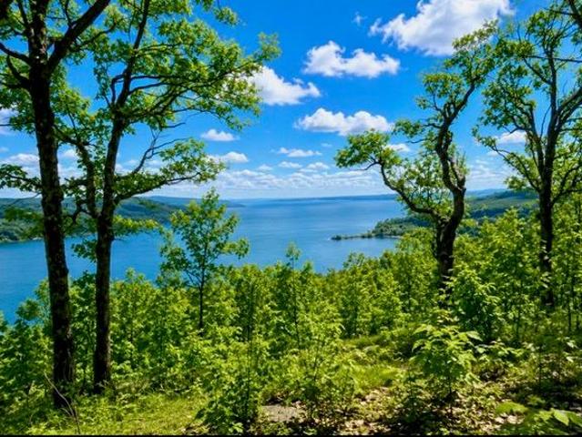 182 Patriot Point