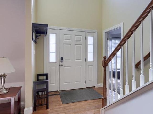 182 Pickwick Circle