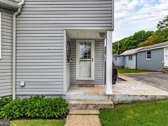 182 Reading Avenue
