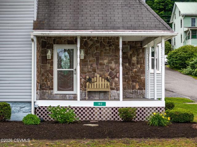 182 reading avenue