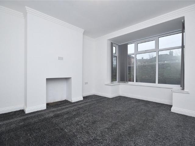 182, Town Street, Middleton, Leeds, West Yorkshire, LS10 3TH
