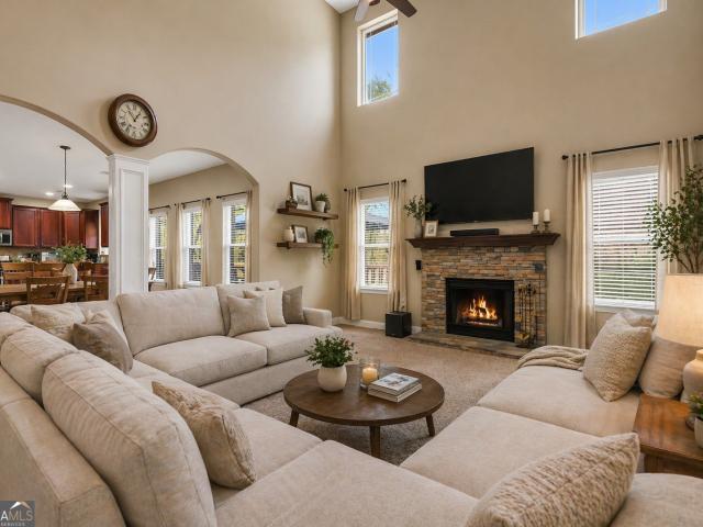 182 Tapestry Drive