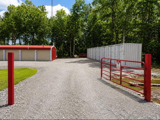 18348 Hwy 70 N