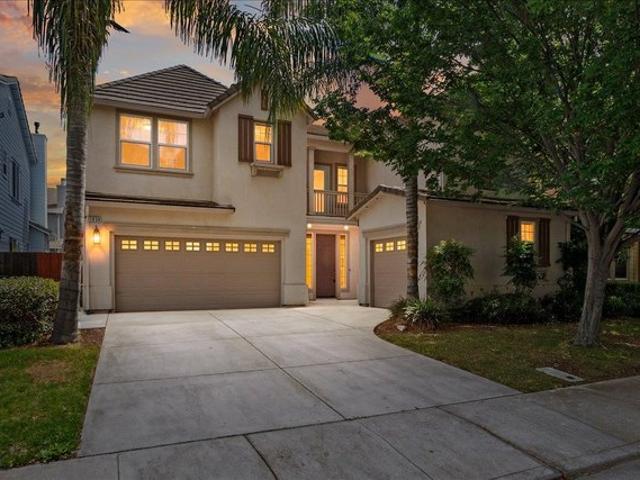 1834 Meritt Dr, Tracy, CA 95304