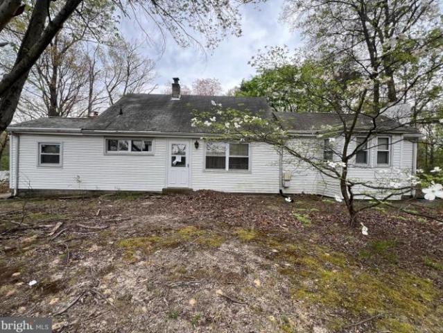 1834 Cedar Dr, Severn, MD 21144